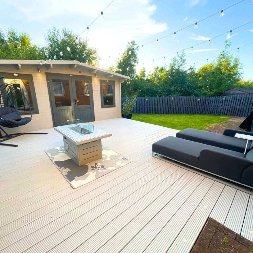 Shop Garden Rooms & Garden Buildings | Apex Garden Rooms
